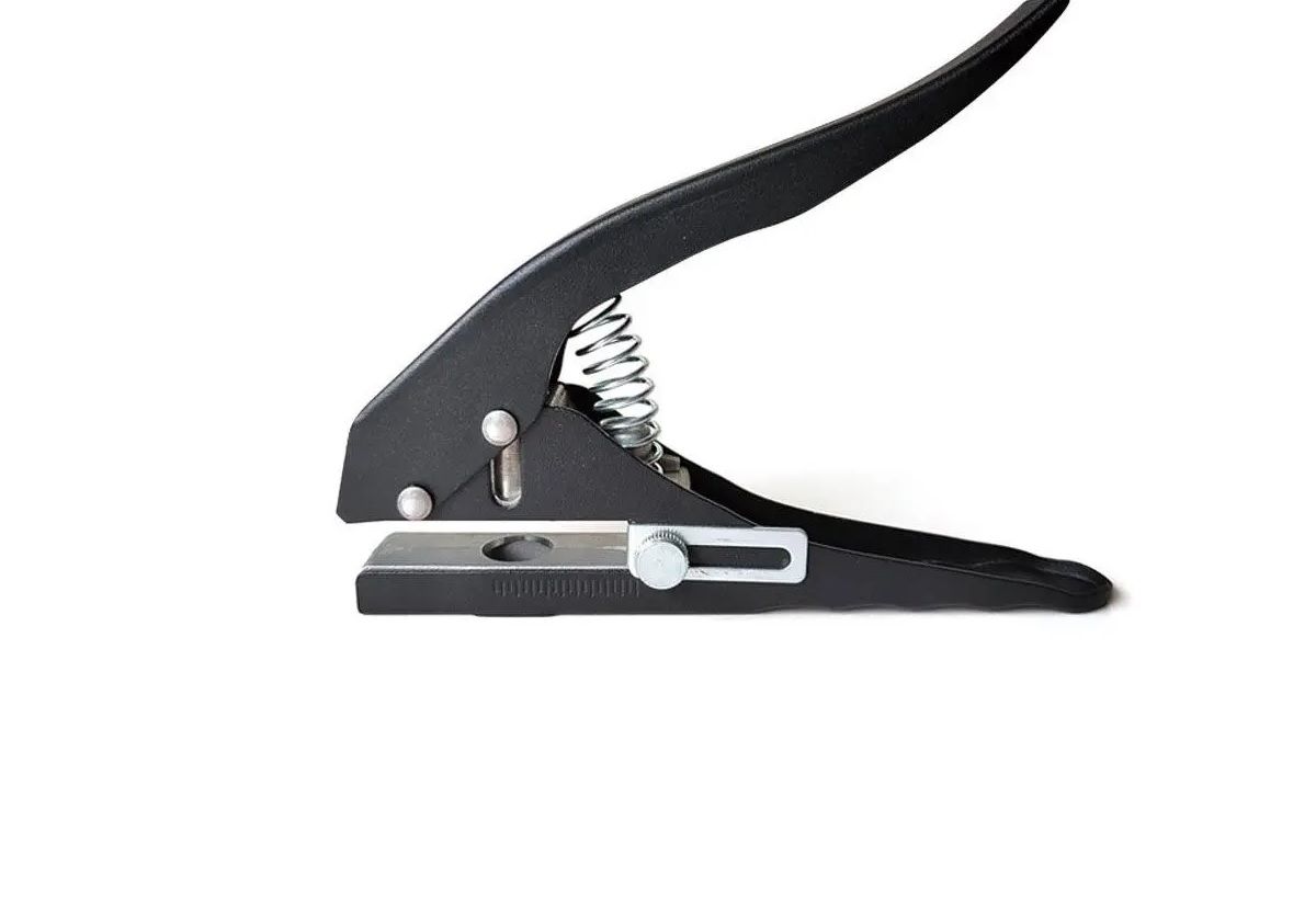 Screw Hole Cover Punch, 12mm BY WOODLY