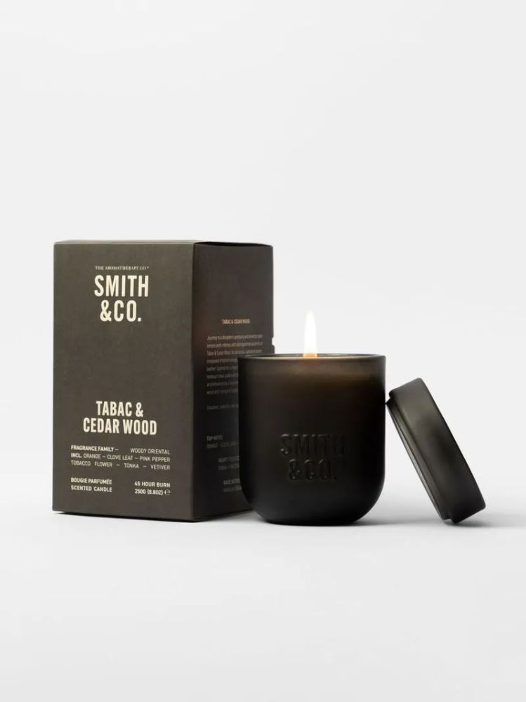 Smith & Co Candle Tabac & Cedarwood 250g – Luxury Scented Candle in ...
